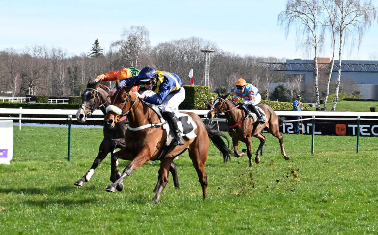 Syn polskiego Tunisa King d’Alene wygrywa trzeci wyścig z rzędu we ...